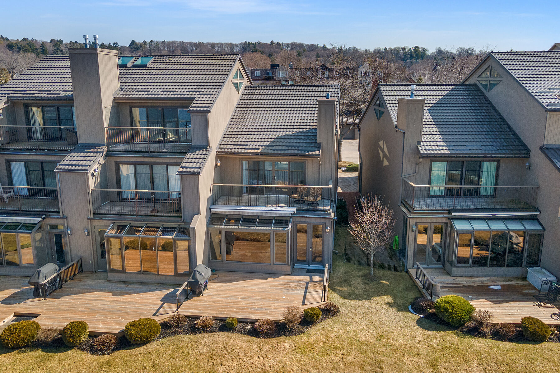 8 Beck Boulevard #12, Penetanguishene, Ontario | Sotheby's ...