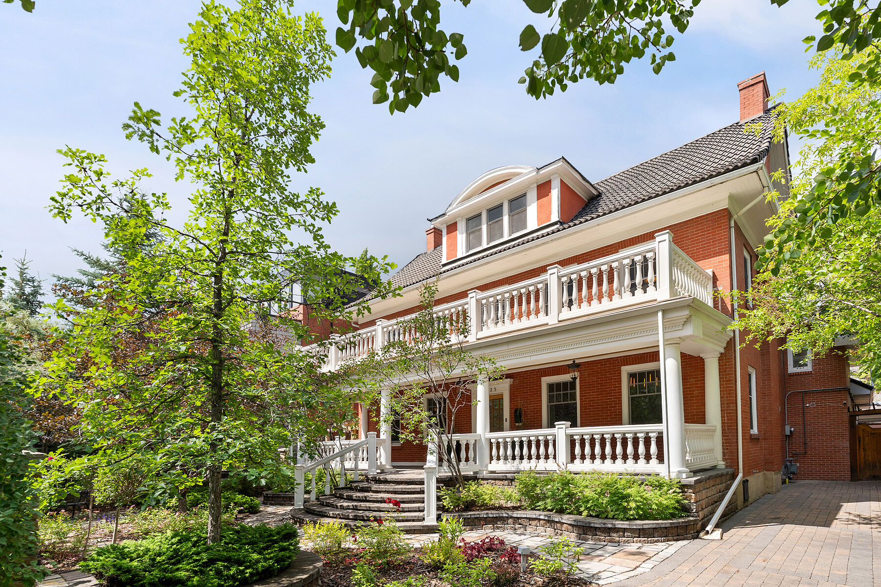 3025 Elbow Drive SW, Calgary, Alberta | Sotheby's International Realty ...