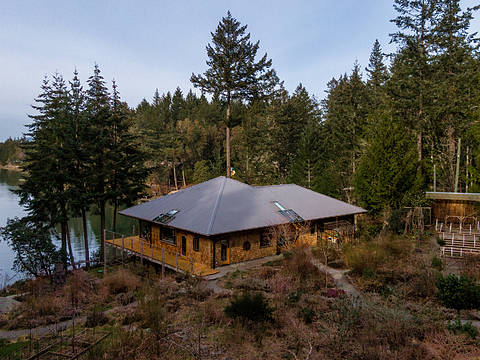 Salt Spring Island Real Estate, Condos & Homes for Sale Luxury Real ...